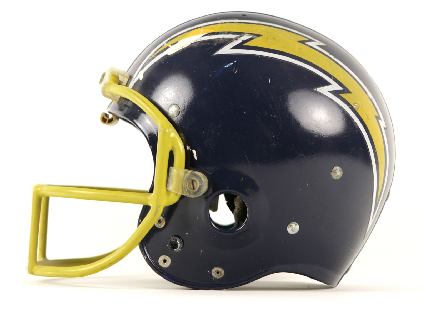 Pro Football Journal: San Diego Charger Facemask Oddity