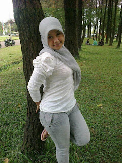 Scandal video mesum jilbab cantik nakal jaman sekarang