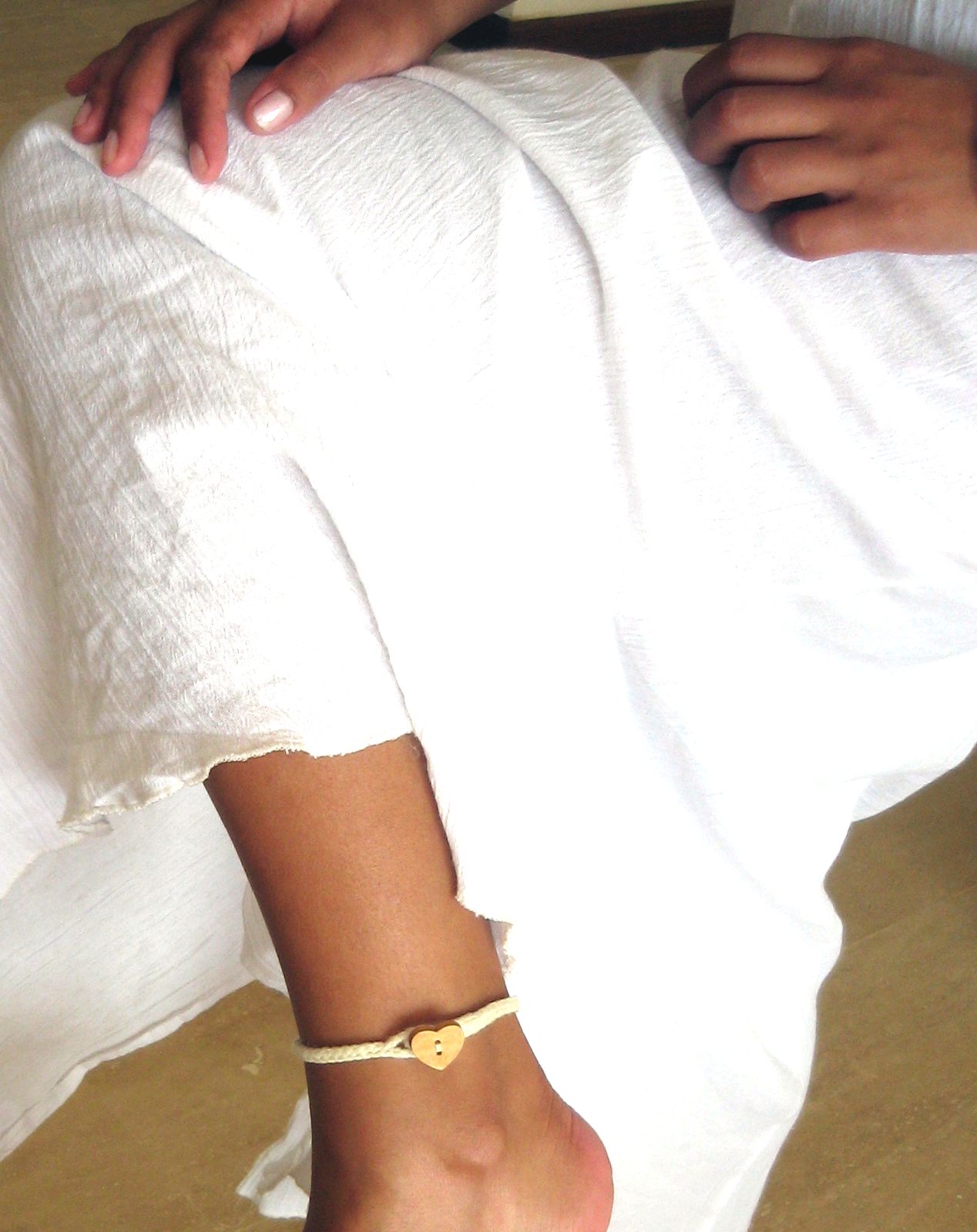 Lily Gets Crafty: Holiday Ankle Bracelet Pattern