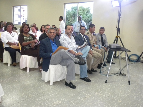 Francisanibalenlared.com: Gobernador Alcibíades Tavárez rinde sus ...