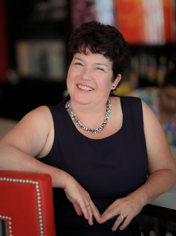 The Diamond Mine of Christian Fiction: Miner Tracey Lyons Talks It Up ...