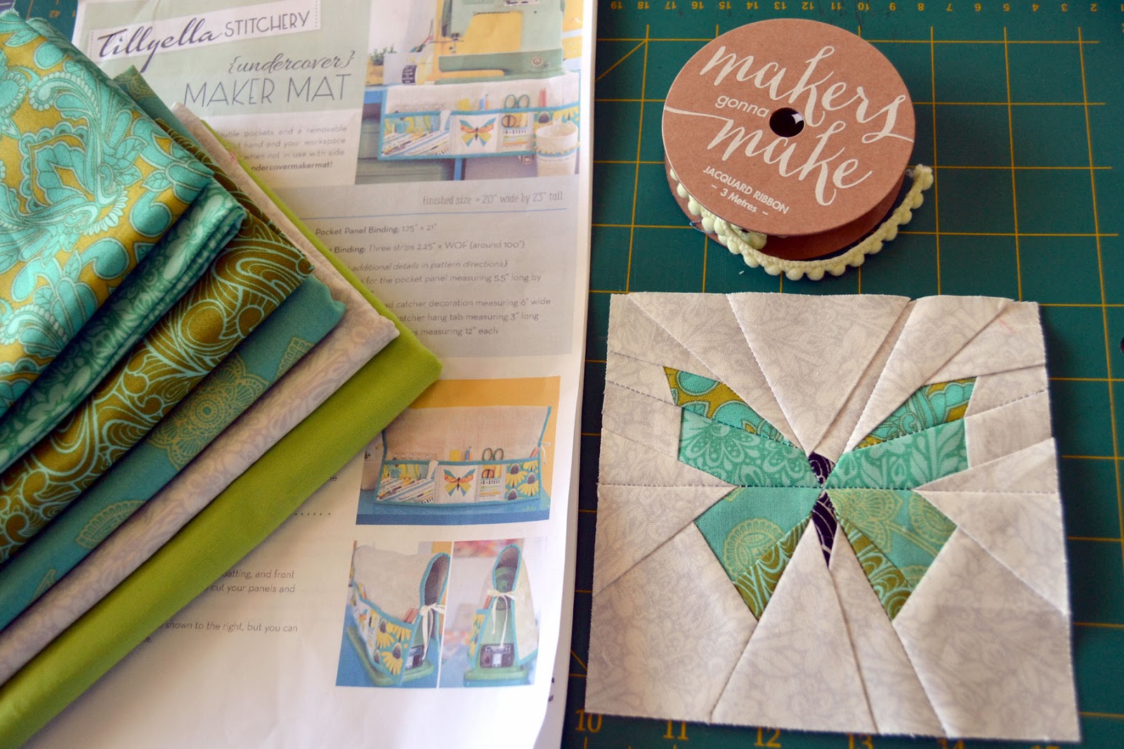 gemini stitches: Tula Undercover Maker Mat