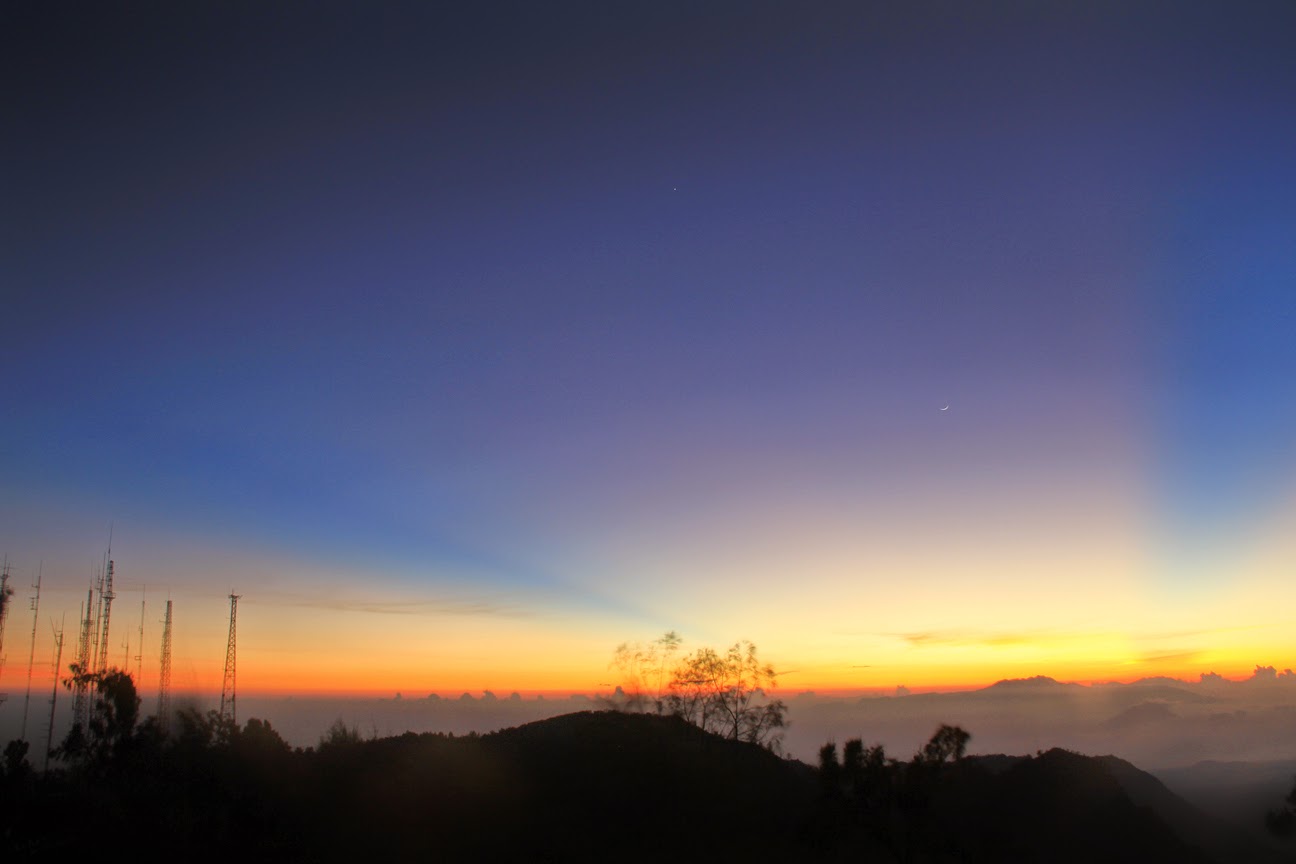 INFO GUNUNG BROMO: KOLEKSI FOTO SUNRISE DI BROMO, INDONESIA. ~ Info Gunung