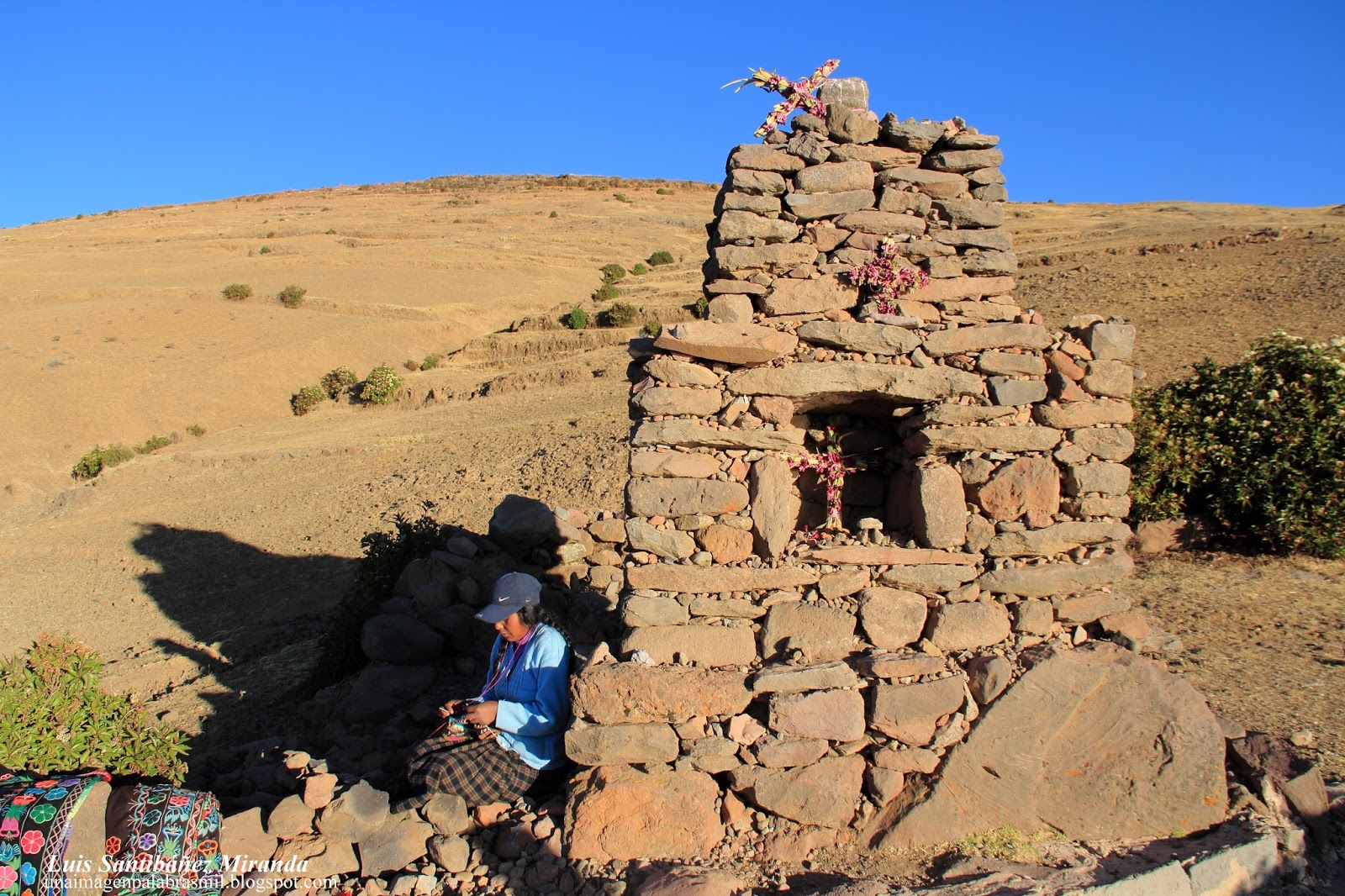Una Imagen Palabras Mil: Huaca