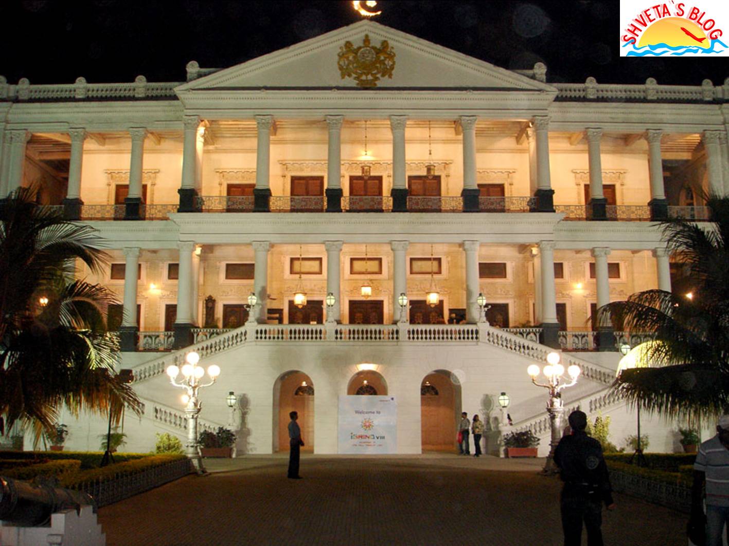 MIRACLE: TOURISM IN INDIA: HYDERABAD ( FALAKNUMA PALACE )