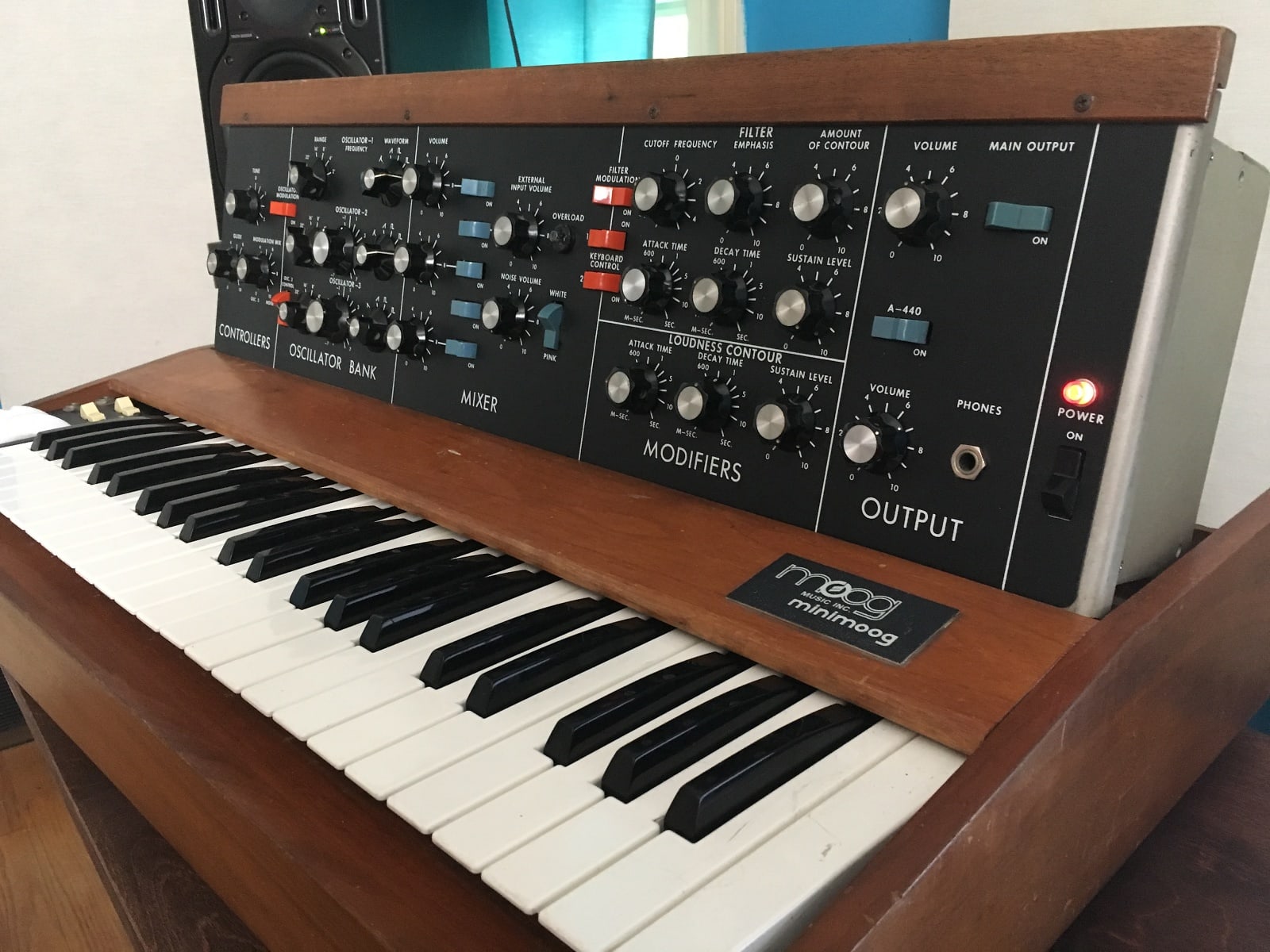 MATRIXSYNTH: Moog Minimoog Model D SN 2433