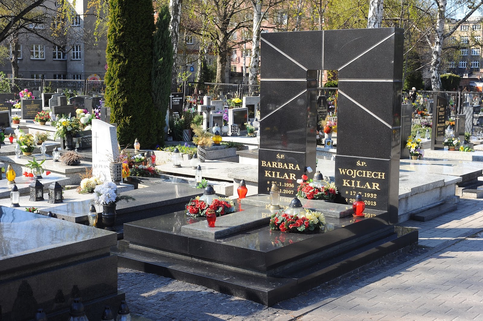 Cmentarium: Grób Wojciecha Kilara