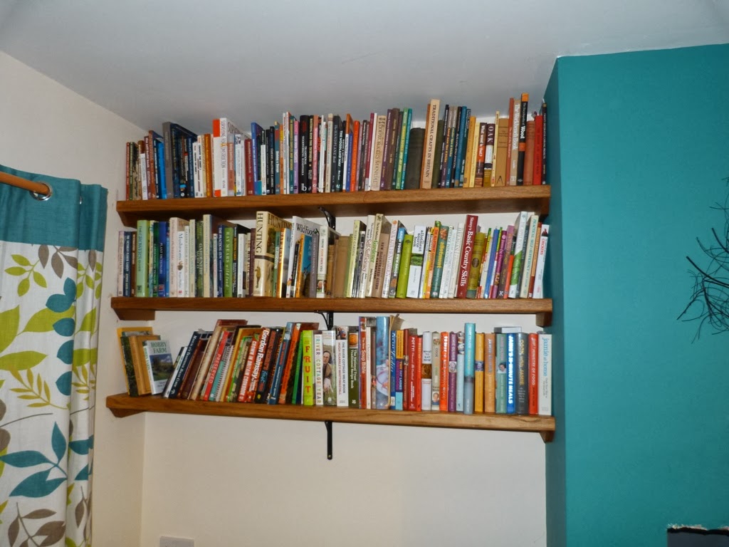 An English Homestead: New Book Shelves