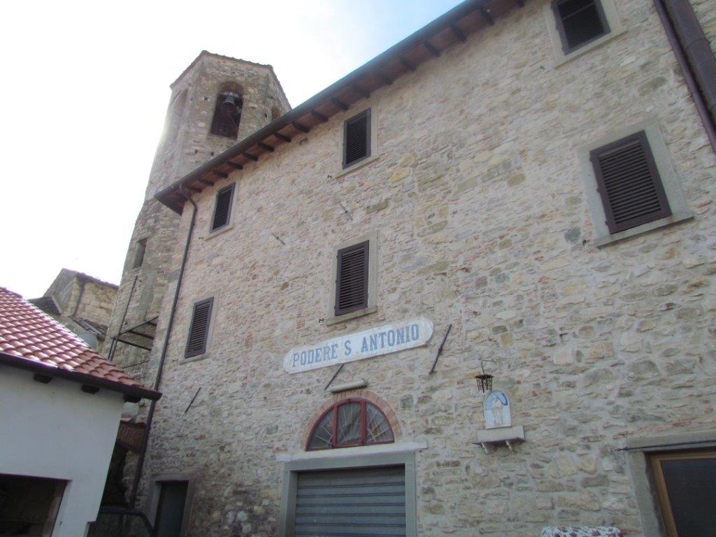 Tabernacoli italiani: Castel Focognano. Sant'Antonio Abate