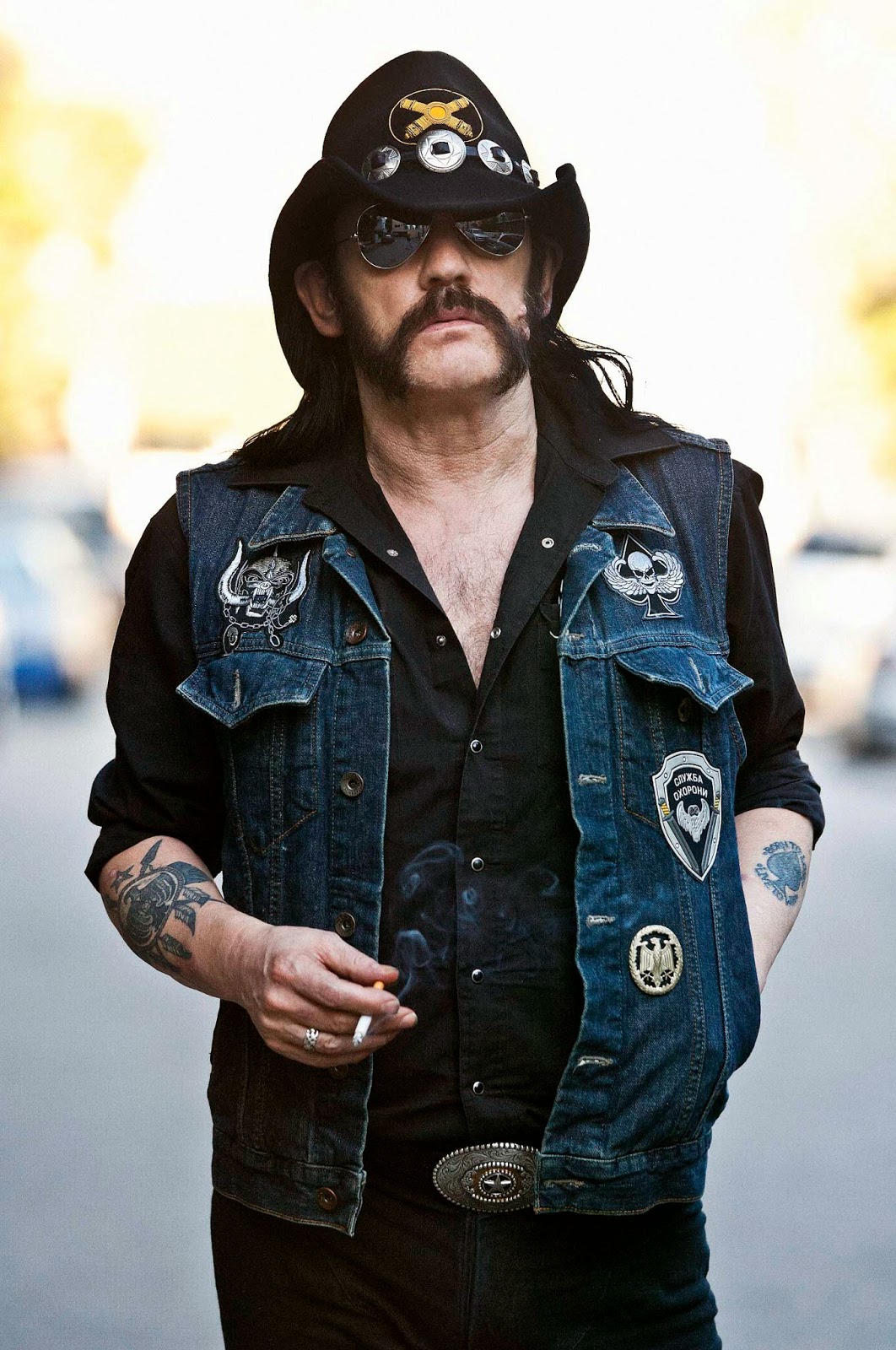DRAGON: Lemmy, lead singer of Motörhead, dies at 70