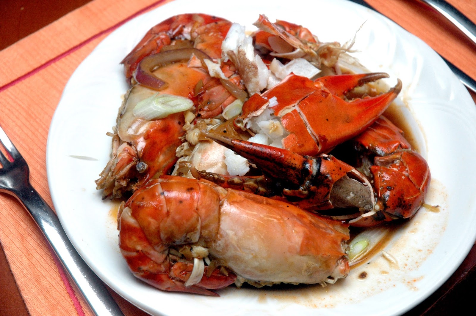 DUDE FOR FOOD: Come Full Circle: The Seafood Market at Circles Event Cafe