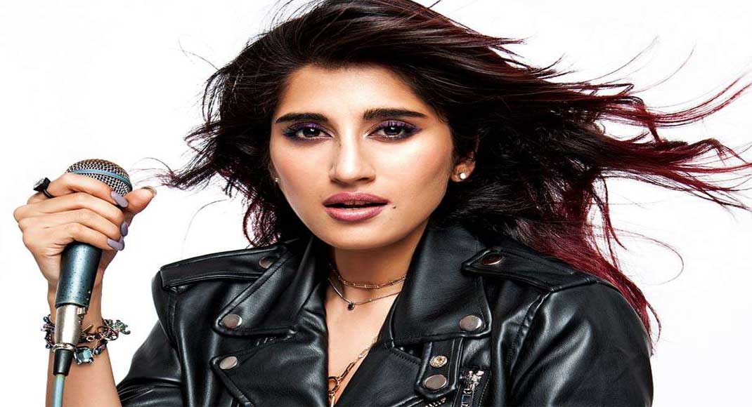 Akasa Singh Biography - Age, Facts, Family, Boyfriend & More