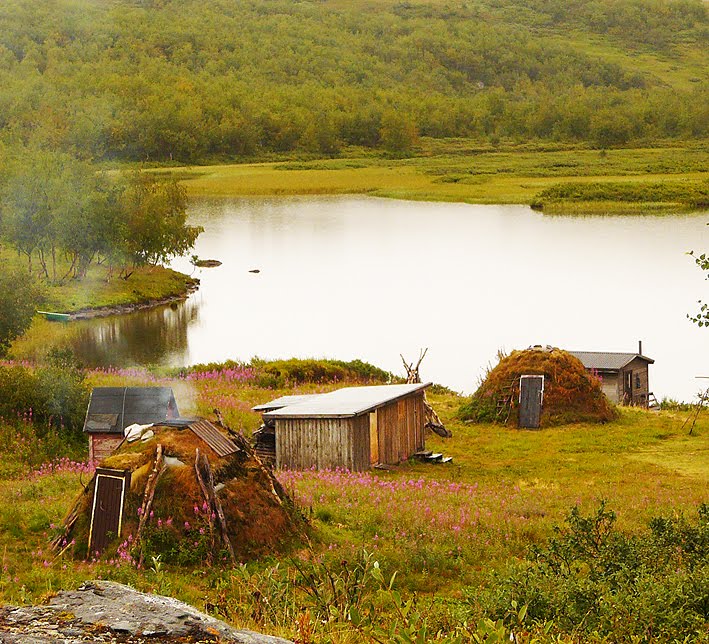 *The Saami - Samisk - Sámi*: Lavvu (Tents), Gamme (Turf Huts), Kåter ...