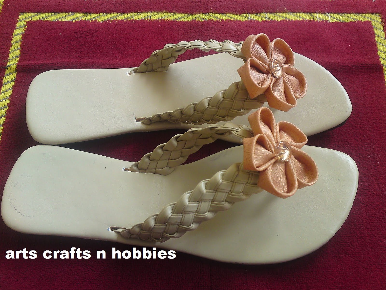 arts crafts n hobbies: 10 minutes flat Sandle's Revamp