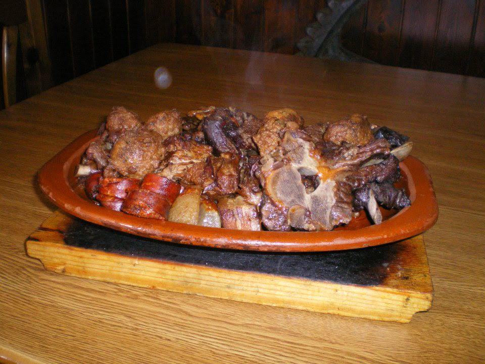 GASTRONOMÍA EN ZARAGOZA: EL COCIDO LEONÉS DE ARVEJOS