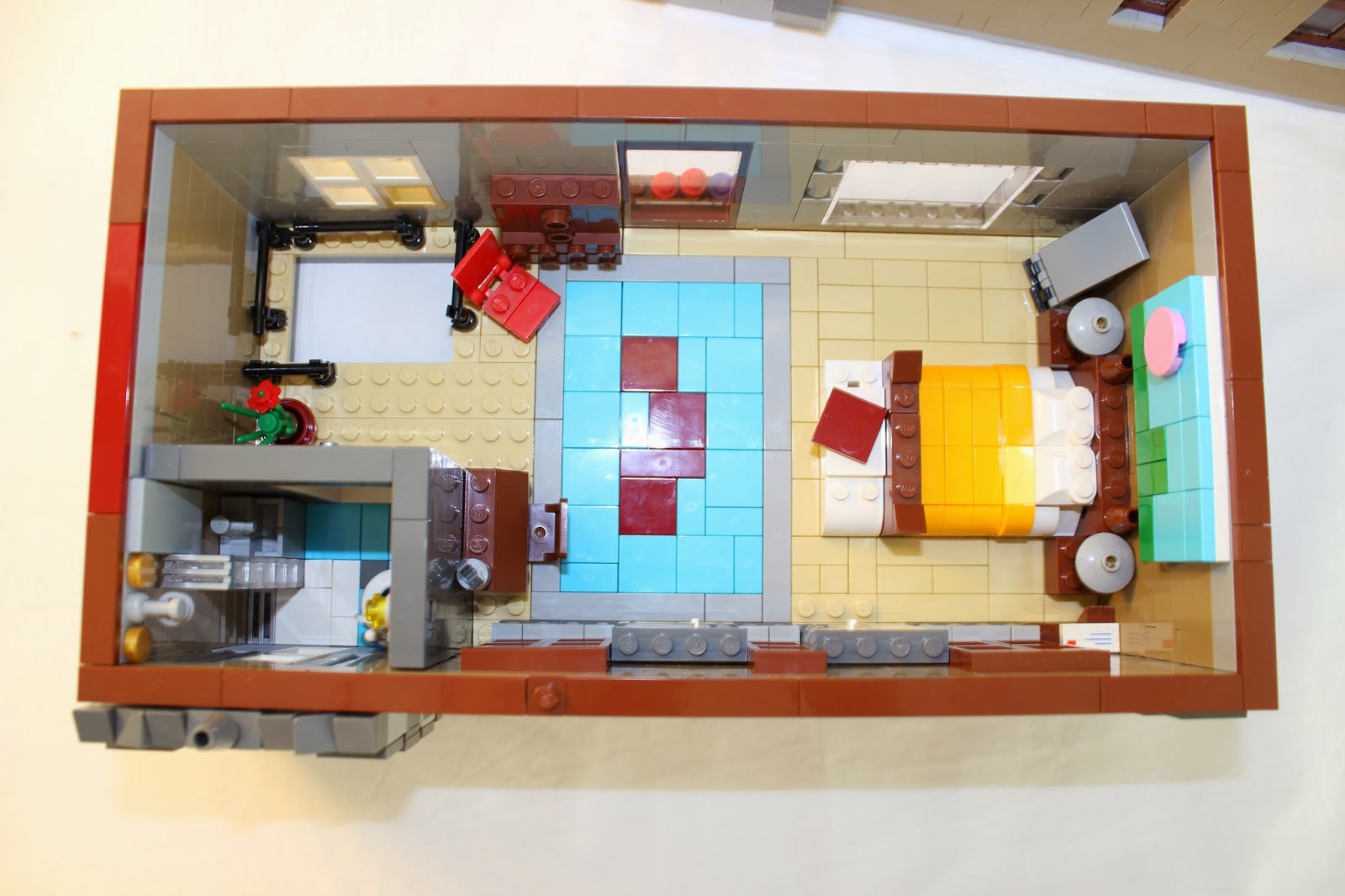 Toppertwist's Blog: LEGO Apartment and Coffeeshop Modular MOC