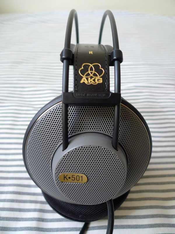 Sopp: AKG K501