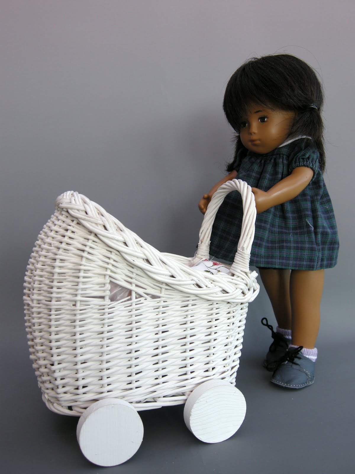 KENDAL'S SASHA BROOD: 27/02/2011 - 06/03/2011