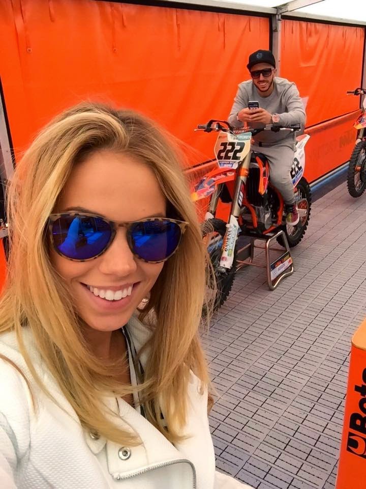 Jill Cox's Instagram, Twitter & Facebook on IDCrawl