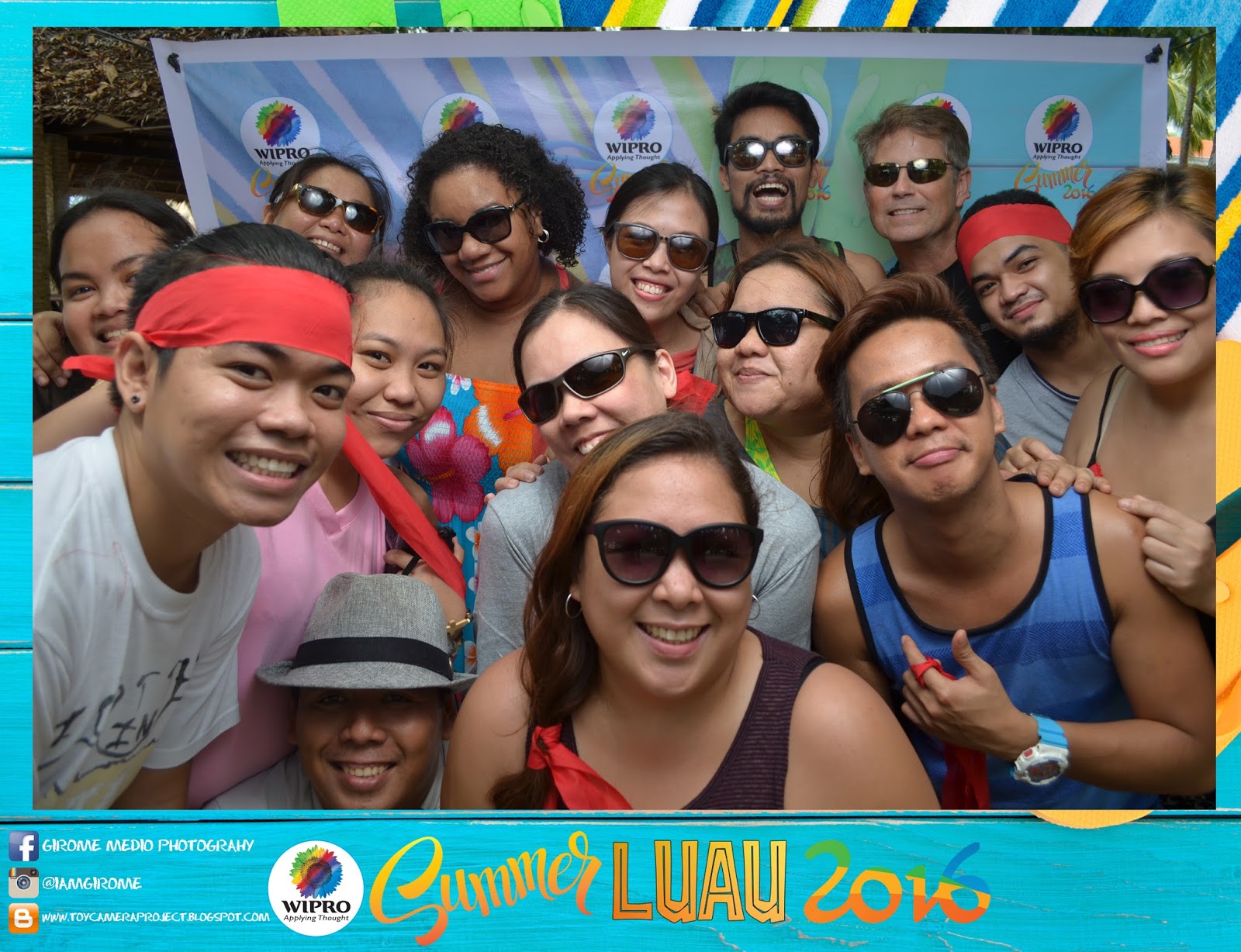 Toy Camera Project: My Summer Luau Photobooth