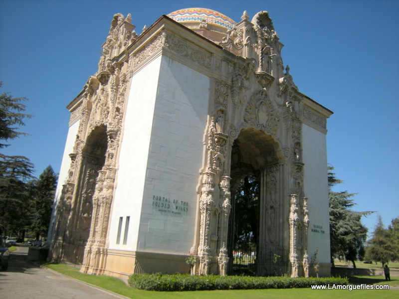 Los Angeles Morgue Files: Aviator Walter Brookins 1953 Valhalla Cemetery