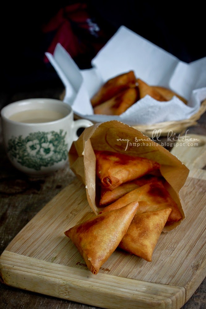My Small Kitchen: Samosa Daging