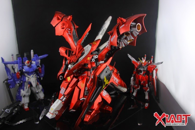 Gundam Family: RC 1/100 Nightingale Custom Build