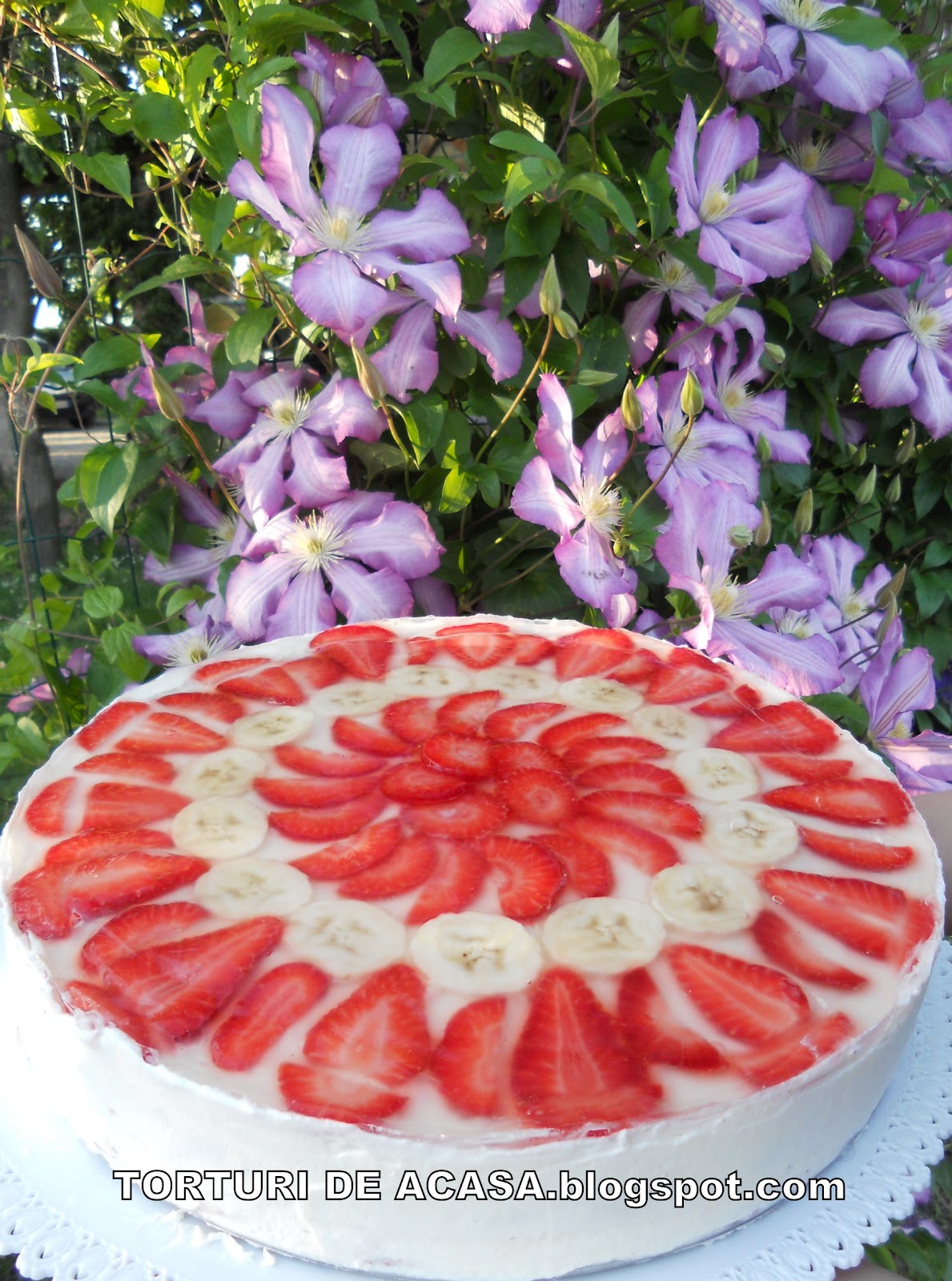 Torturi de acasa: Tort cu fructe