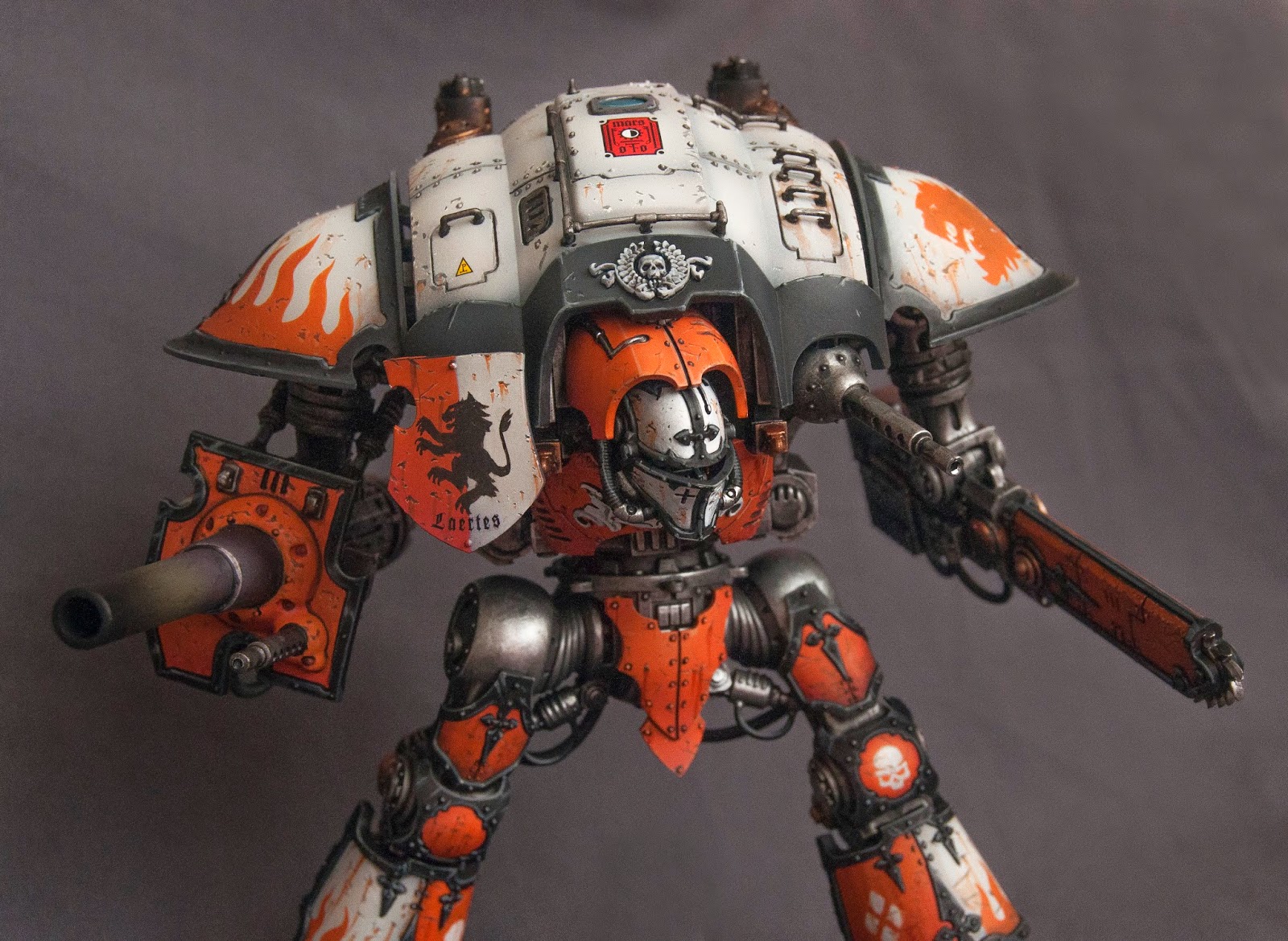 The Tau of War: Imperial Knight Titan