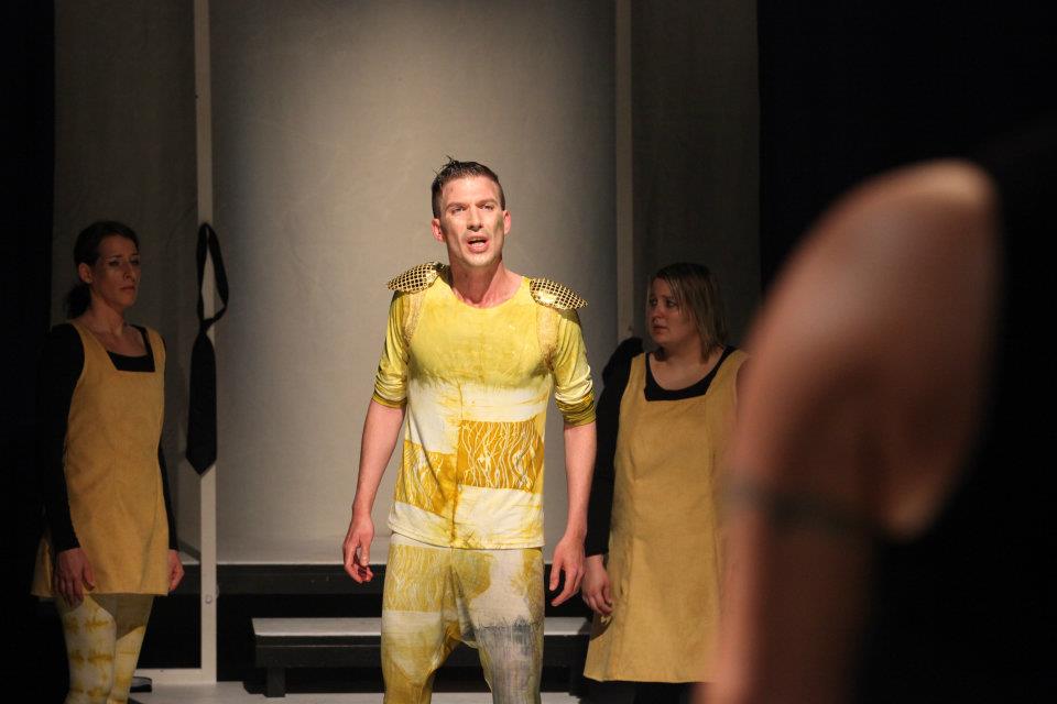 Pebelle: Costumes for Euripides "Medea"