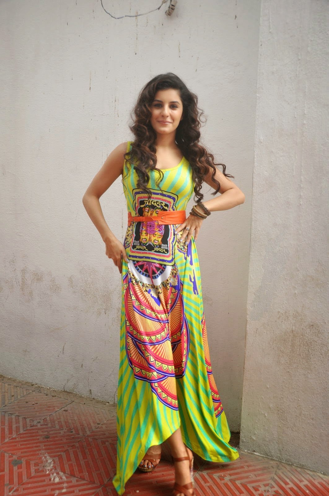 Isha Talwar Images Hot Dress Stills - Popular Actress
