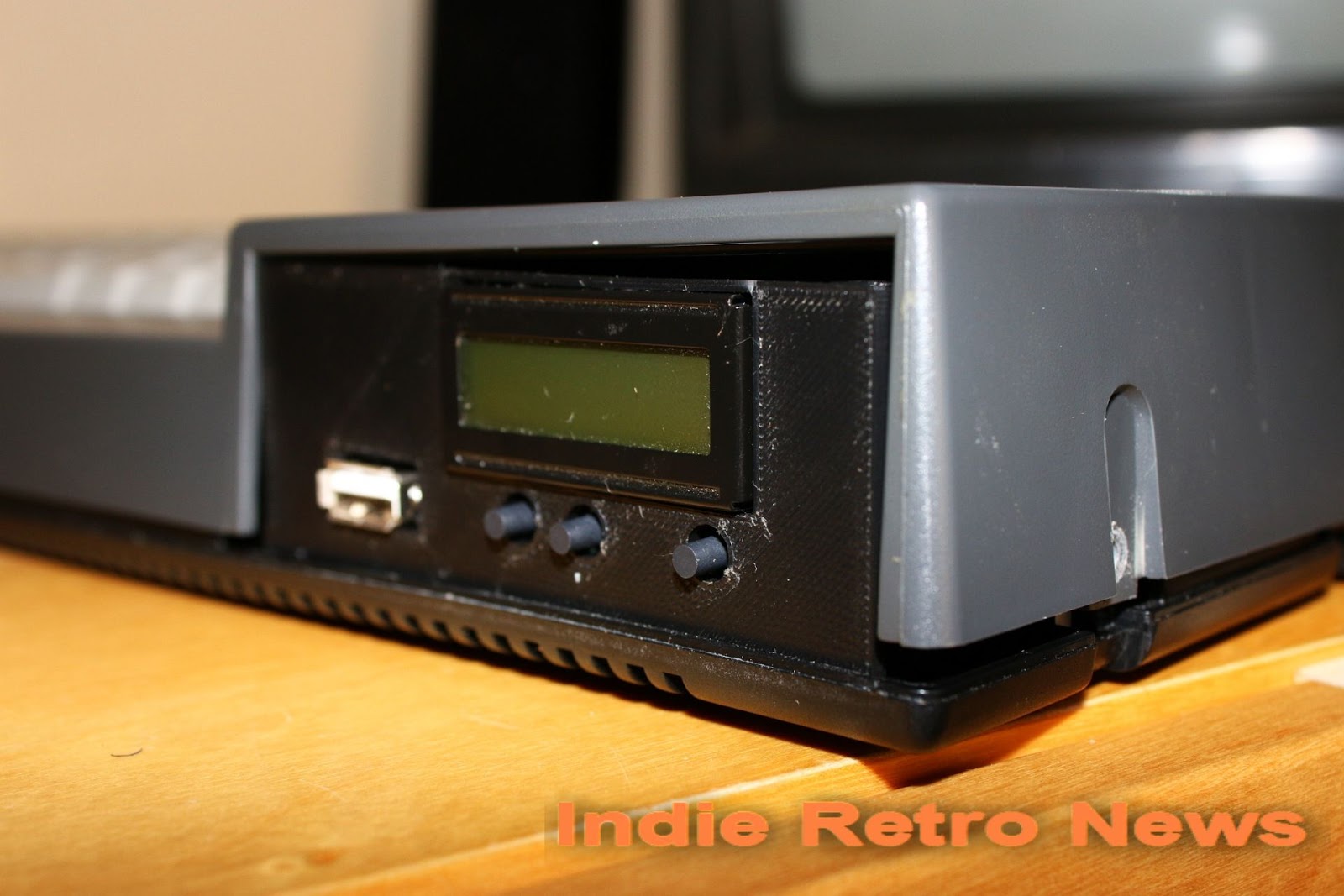 Indie Retro News: The Amstrad CPC 6128 USB Internal Floppy Emulator ...