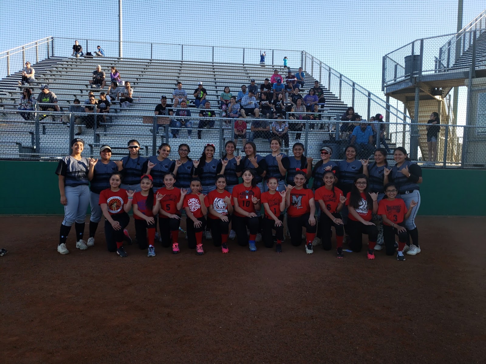 Eagle Pass ISD - iVision: Maverick Softball Nurtures Little Sisters