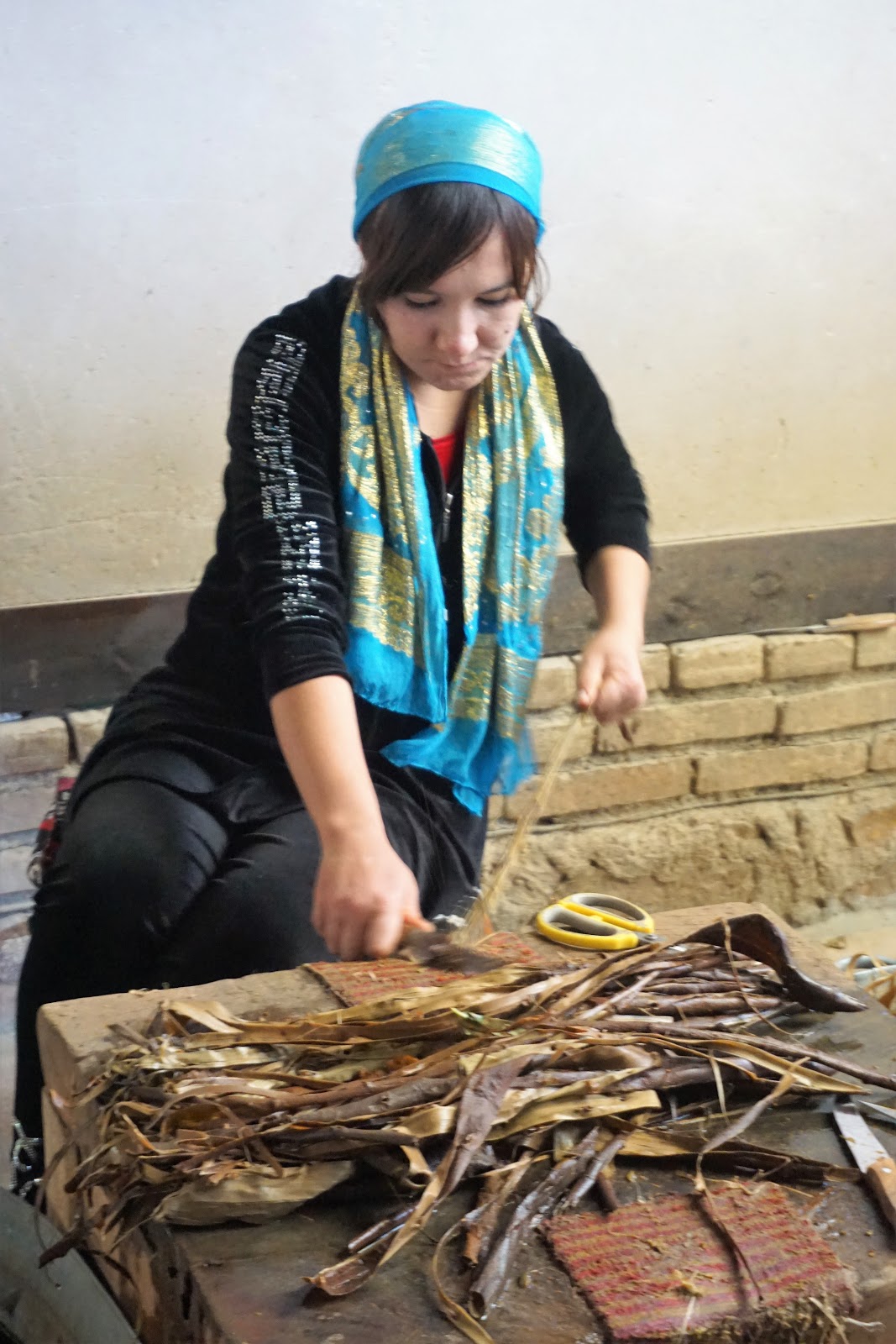 Souvenir Chronicles: SAMARKAND, UZBEKISTAN: LUNCH, SILK CARPETS ...