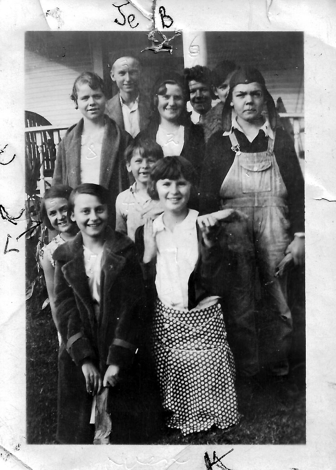 Baucom Family Bible Page: "Comer loved to stop at roadside picnic ...