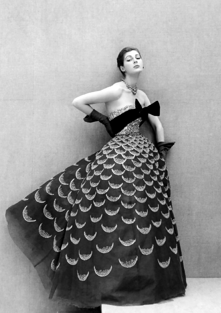 NOTE DE L'HOTEL: Fiona Campbell-Walter