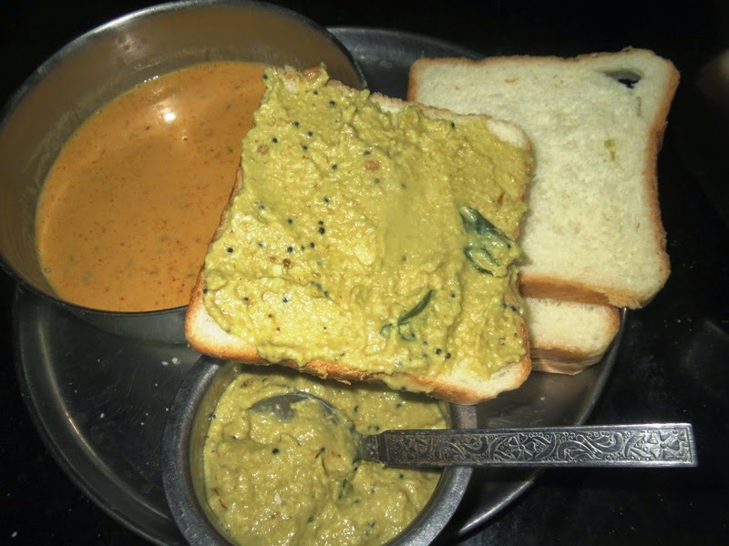 ಅಡಿಗೆ - Adige: Chutney Sandwich Bread Pakoda