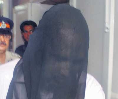 Green Aquini: Who is DK Rao? geng Mumbai