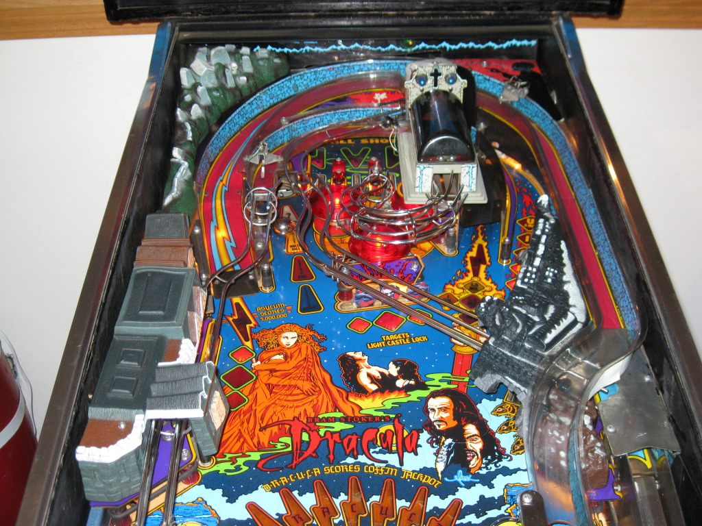 suicide bullets: New Pinball: Bram Stoker's Dracula - Williams, 1993