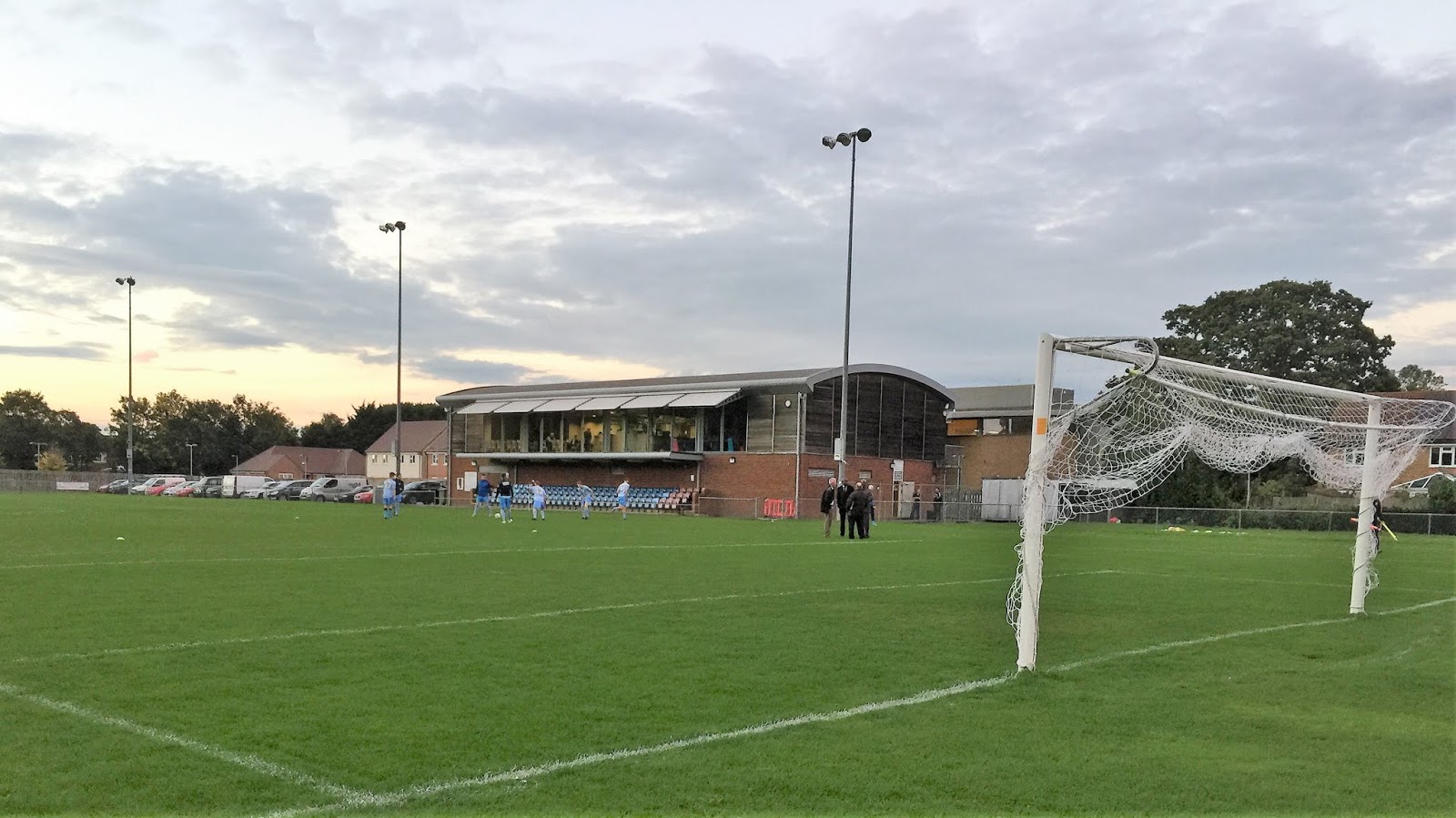 The Wycombe Wanderer: Horley Town - The New Defence
