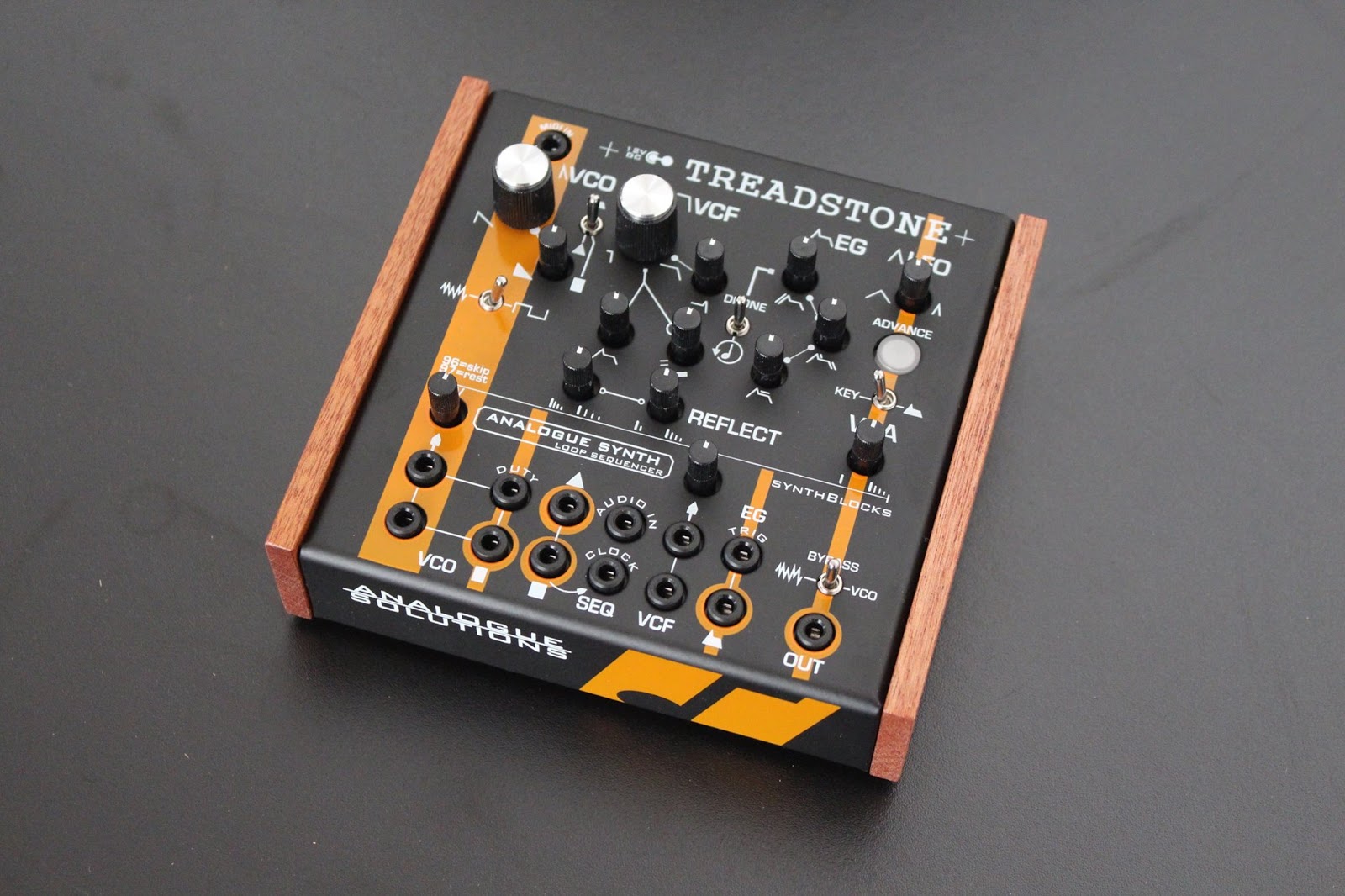 MATRIXSYNTH: New Analogue Solutions "Treadstone" Analogue Synth Loop ...