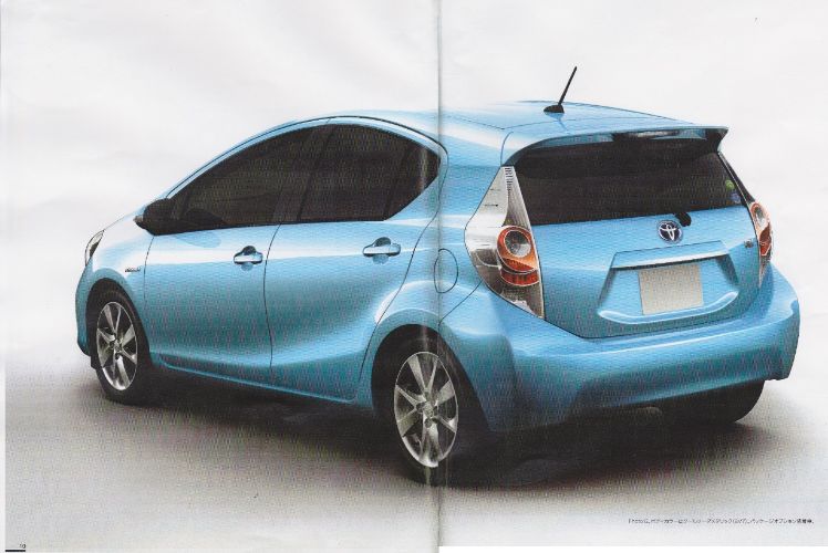 Toyota Prius C definitivo é revelado antes da hora