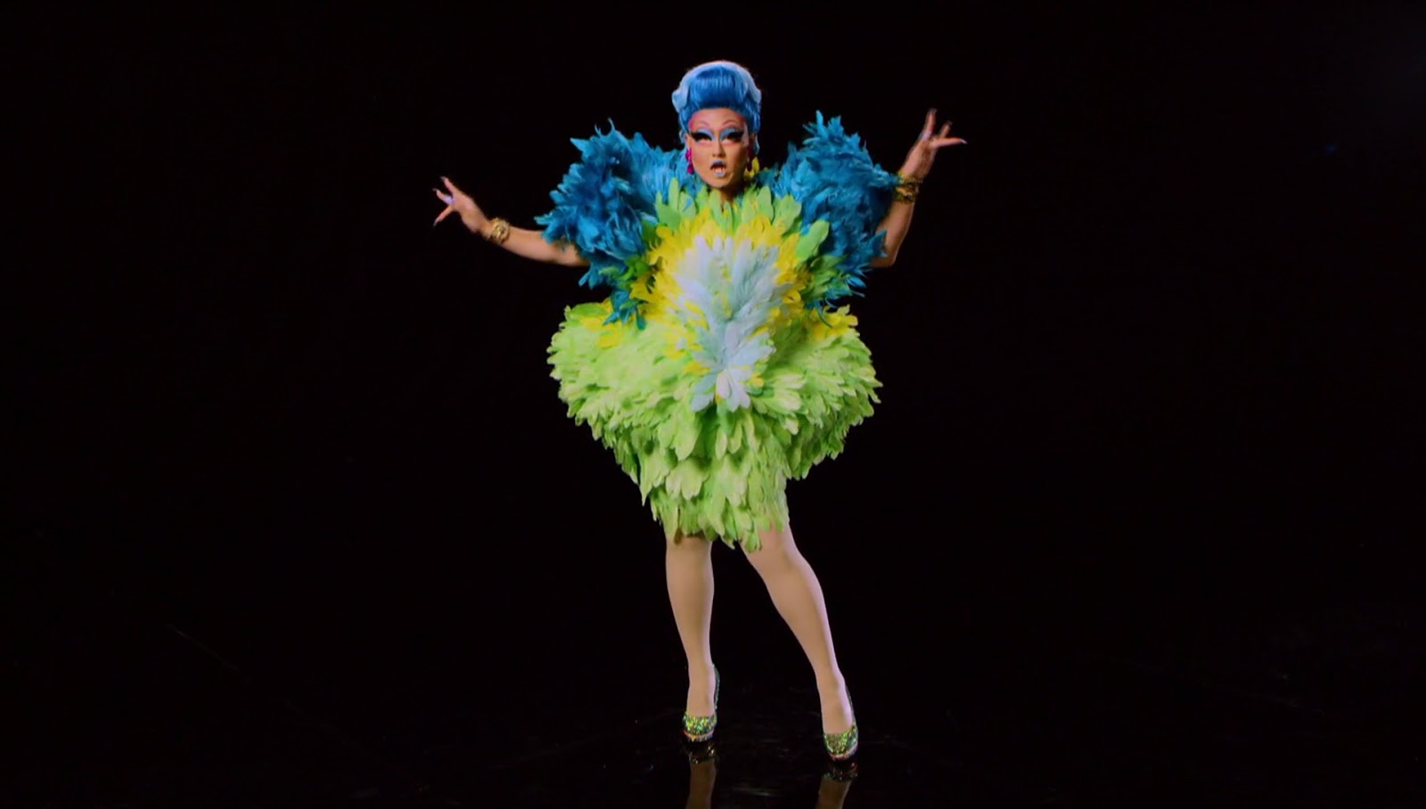 Alexis michelle from RPDR S9 wearing a gown by Christopher Palu for the ...