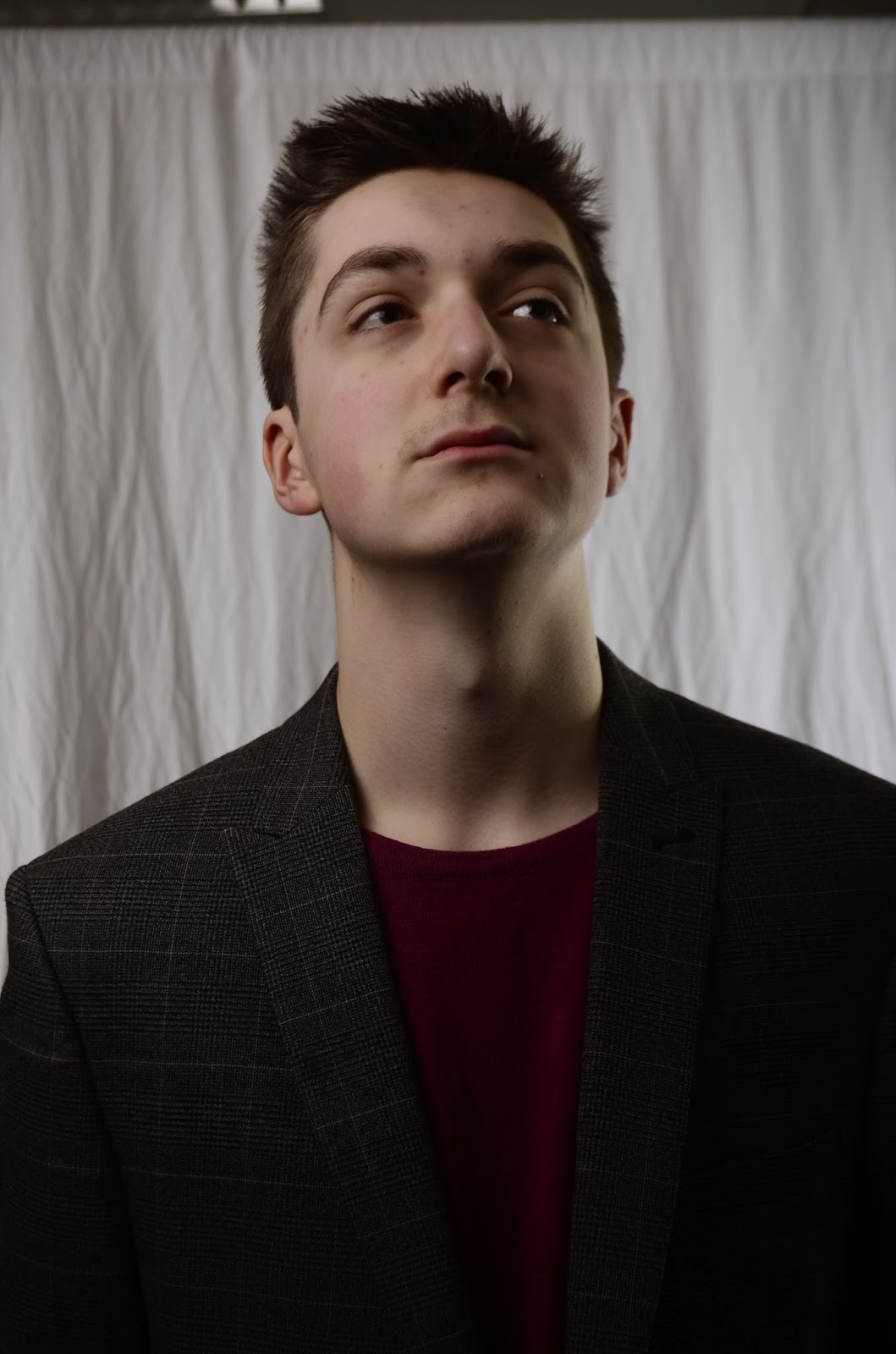 Andrew Pyle Music Magazine: New Photo's Front Cover