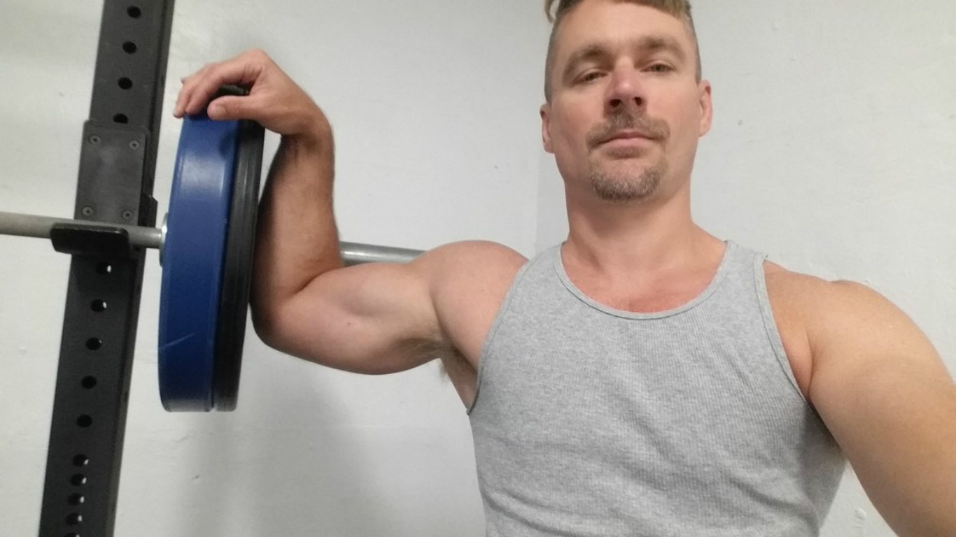 O Diário de Bruna Jones: Bruna Entrevista: 8x02 - Luke Longly