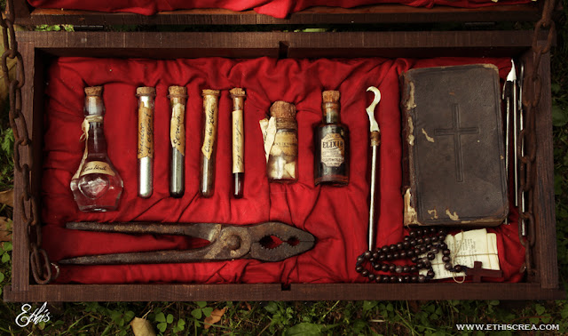 Nécessaire anti vampires - Steampunk-fr.com