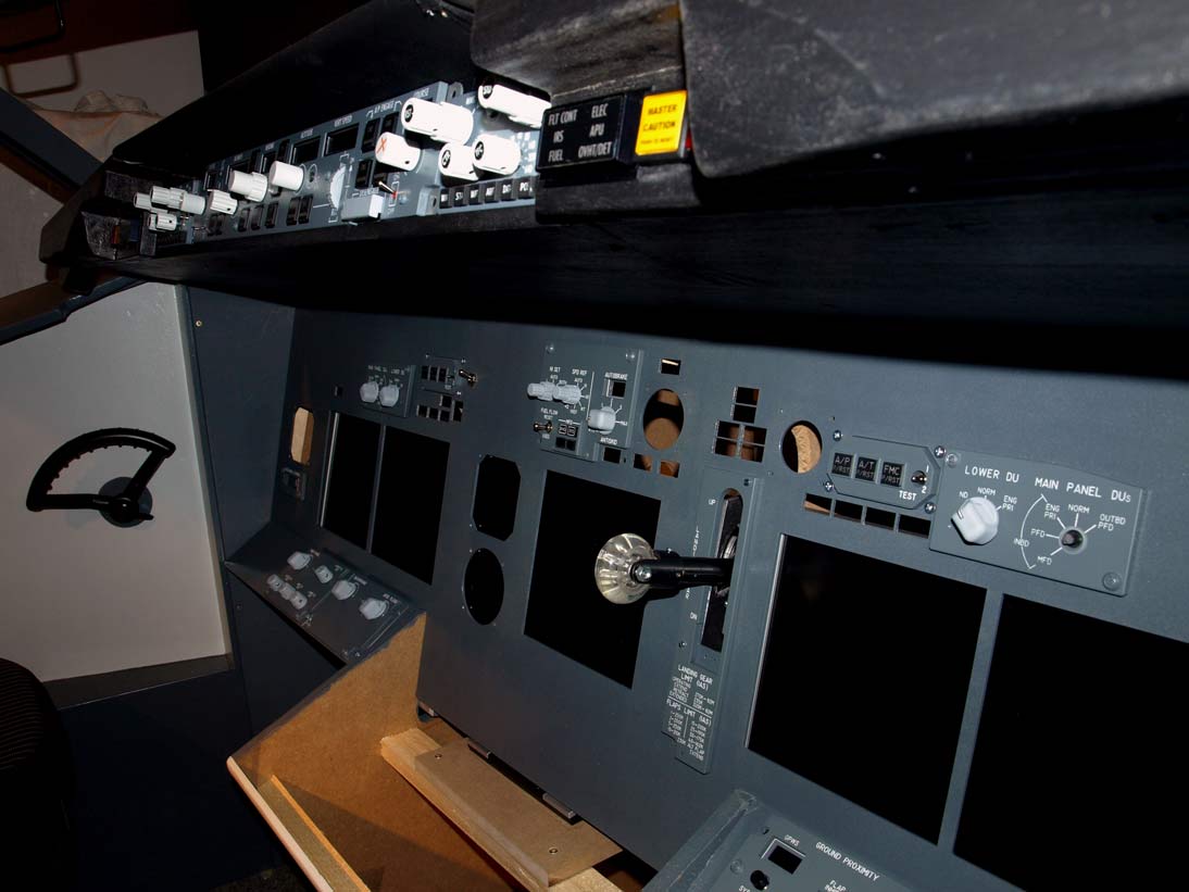 Boeing 737 Homecockpit: MIP (Main Instrumenten Panel) + CDU