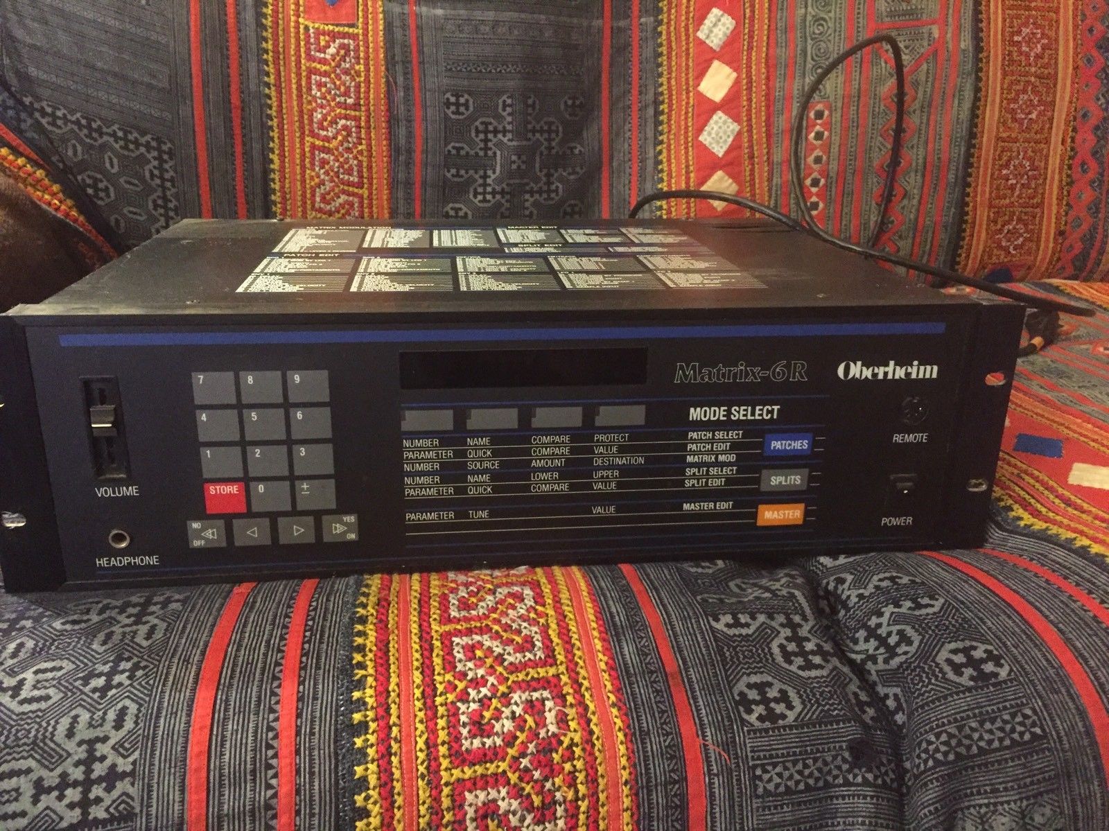 MATRIXSYNTH: Oberheim Matrix 6R