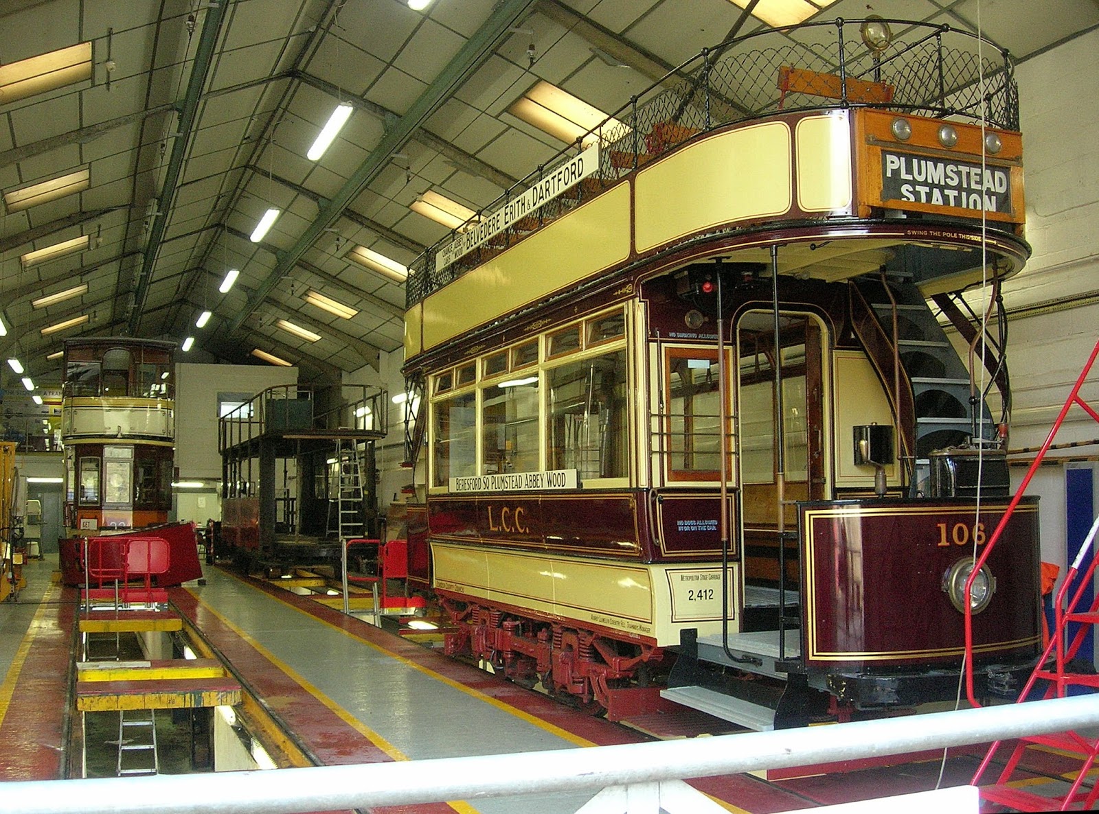 Richard's Tram Blog: CRICH LCC TRAMS IN WORKSHOP - Saturday 12 March ...