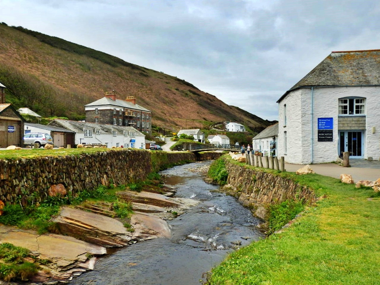 Mike's Cornwall: A Pleasant Walk at Boscastle, Cornwall